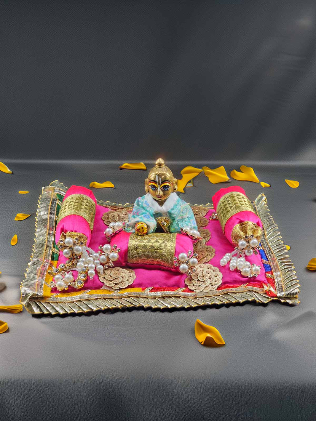 Comfortable Bistar Set and Aasan for Laddu Gopal Ji | OM Poshak
